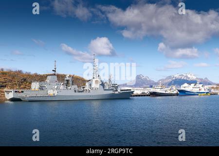 The Spanish Navy (Spanish Armada) Frigate BLAS DE LEZO & Replenishment ...