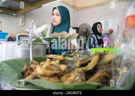 August 10, 2023. Activities at the traditional market called Oro Oro ...