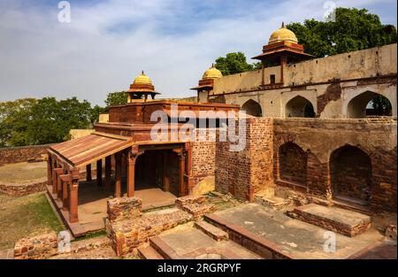 Former stables in Fatehpur Sikri, India Stock Photo - Alamy