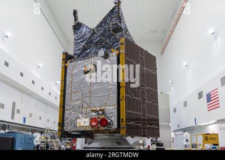 NASA Psyche Spacecraft in Clean Room Stock Photo - Alamy