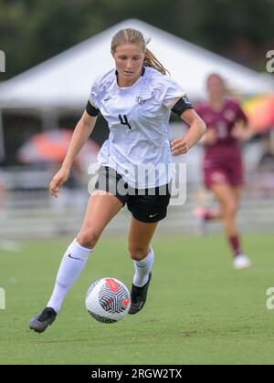 August 11, 2023 - Orlando, FL, U.S: Seminoles goalkeeper Adelyn Todd ...