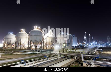 beautiful pictures of a natural gas factory at night and flashing ...