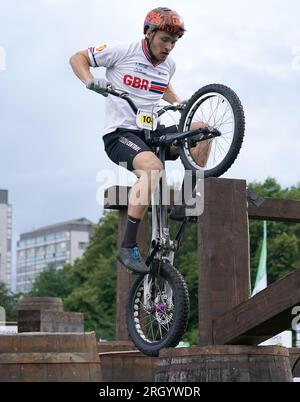 Great Britains Charlie Rolls in the Mens Elite 20" Trials Final during ...