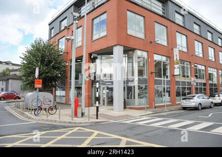 Limerick City library Stock Photo - Alamy