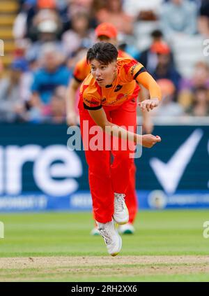Issy Wong bowling for Birmingham Phoenix in The Hundred against ...