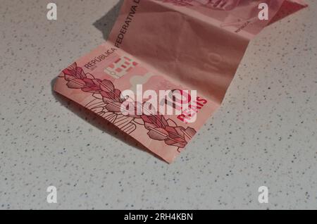 Detail of the 10 reais do Brasil banknote, a Brazilian currency ...