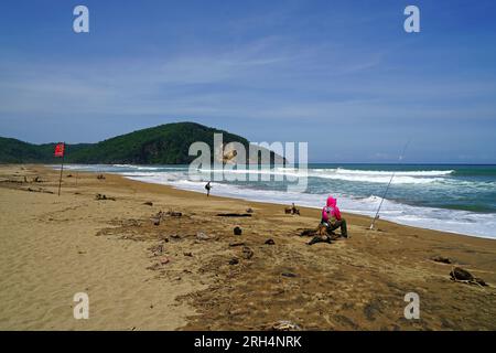 Pantai Taman Beach, Pacitan, East Java, Indonesia Stock Photo - Alamy