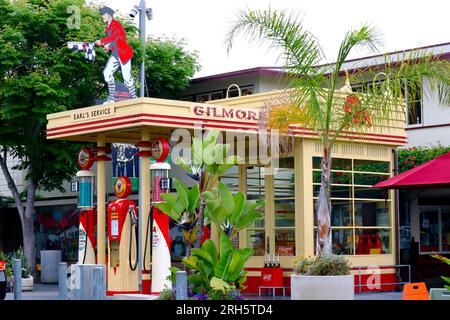 Los Angeles, California: Gilmore Oil Company Gasoline Station at The ...