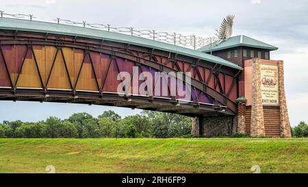 Great Platte River Road Archway Monument, The Archway, Kearney ...