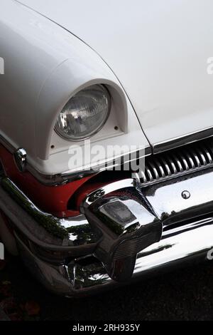 Mercury Montclair 2-door hardtop with Flo-tone paint combination Stock ...