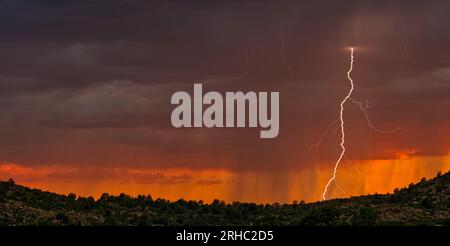 Lightning storm over Chino Valley during the monsoon season, Arizona ...
