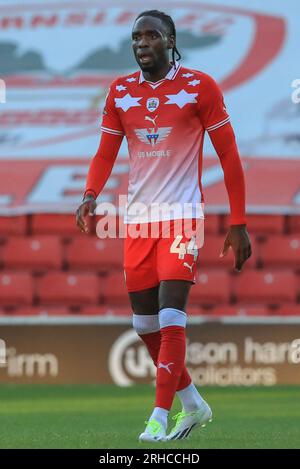 Devante Cole #44 of Barnsley during the Sky Bet League 1 match Bristol ...