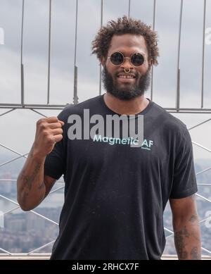PFL fighter Maurice Greene visits Empire State Building in New York on ...
