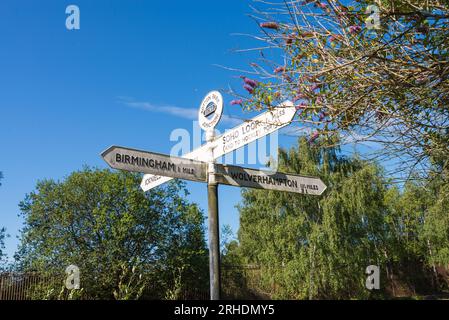 The Birmingham Canal Mainline at Rotton Park Junction in Edgbaston ...