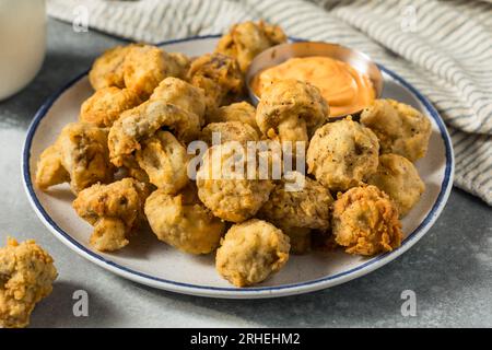 Homemade Deep Fried Mushrooms with Spicy Mayo Stock Photo - Alamy