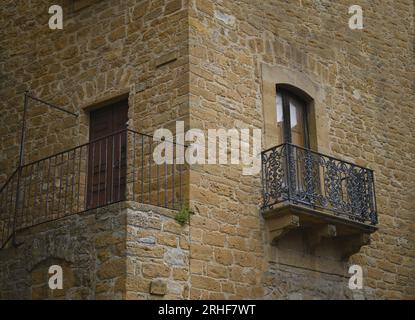 Antique stone building in Calascibetta Sicily, Italy Stock Photo - Alamy