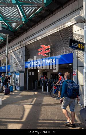 Finsbury Park Train Station London. Finsbury Park is an interchange ...