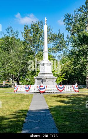 Monuments on the Barre, MA town common Stock Photo - Alamy