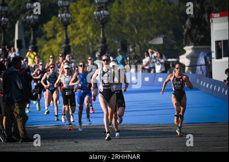 Cassandre Beaugrand, French triathlete during a Triathlon in Paris on ...