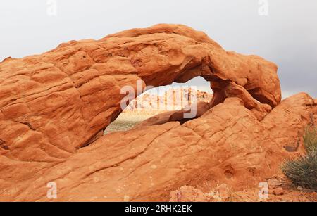 Kissing Snake Arch - Valley of Fire State Park, Nevada Stock Photo - Alamy