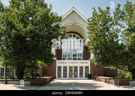 Conrad N Hilton Library at the Culinary Institute of America in Hyde ...