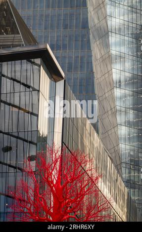 Red Tree on The Highline New York Stock Photo - Alamy