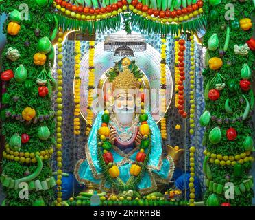 Hindu god Jhulelal Stock Photo - Alamy