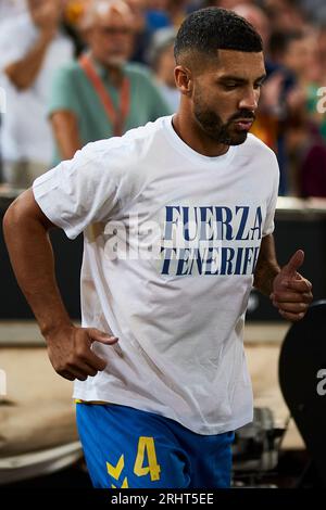 Alex Suarez of UD Las Palmas during the La Liga EA Sports match between ...