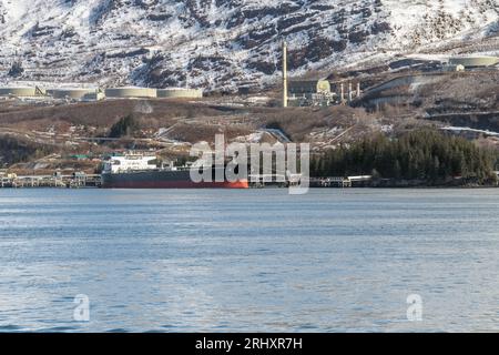 Large tanker, Alaskan Explorer, docked at the Valdez Marine Terminal in ...