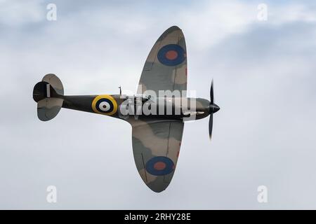 The Supermarine Spiteful was a Second World War, British fighter ...