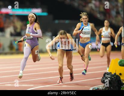 Great Britain's Yemi Mary John runs the final leg of the 4x400m mixed ...