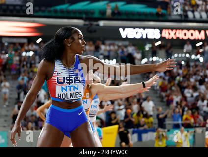 Alexis Holmes of United States competes during Women's 400m Semi-Final ...