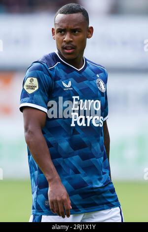 ROTTERDAM - (l-r) Igor Paixao of Feyenoord, Sparta Rotterdam goalkeeper ...