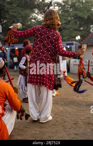 The Sindhi folk dancers participating at Lok mela Stock Photo - Alamy