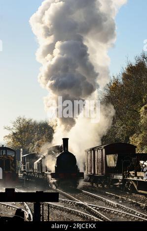 LNER Class J15 0-6-0 No 7564 makes a smoky departure from Bitton ...