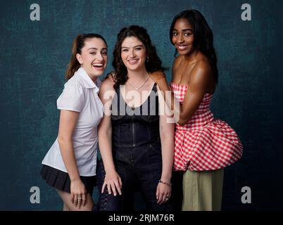 RACHEL SENNOTT and AYO EDEBIRI in BOTTOMS (2023), directed by EMMA ...
