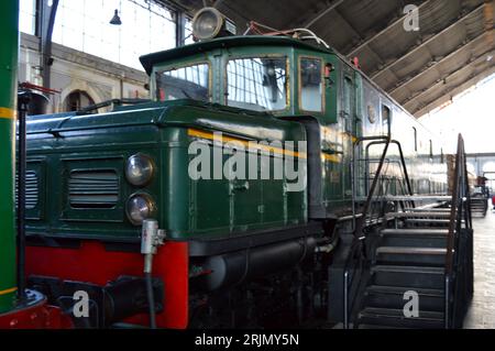 past electric locomotive Stock Photo - Alamy