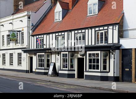 The Brave Old Oak pub on Watling Street in Towcester, Northamptonshire ...