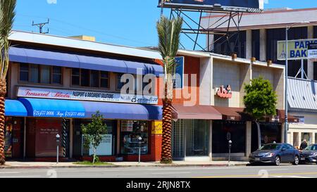 Los Angeles, California: PERSIAN Square a neighborhood in the City of ...