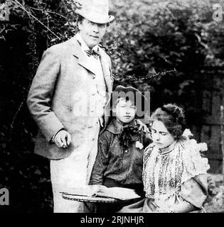 Constance Wilde ( wife of Oscar Wilde ) and her son Cyril Stock Photo ...