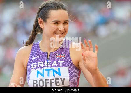 Isabelle Boffey of Great Britain during Heat 5 of the womenÕs 800m ...