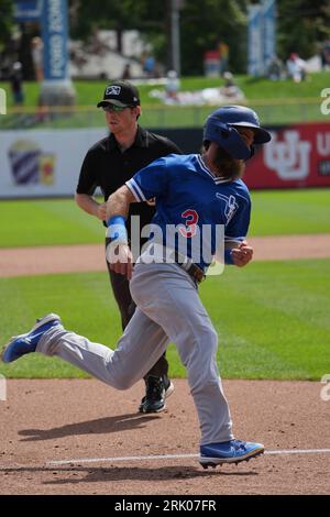 Drew Avans (3) of the Oklahoma City Dodgers runs toward third base in ...