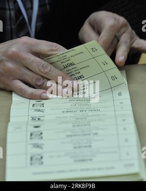 The vote count is carried out after the closing of the polling stations ...