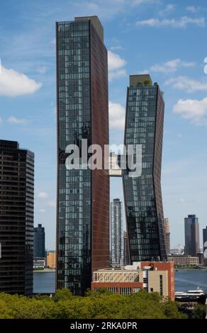 The American Copper Building is interesting architecture on the East ...