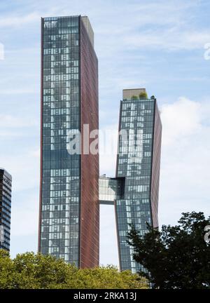 The American Copper Building is interesting architecture on the East ...