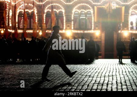 A dress rehearsal for the military parade marking the 30th anniversary ...