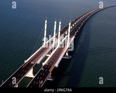 Aerial view of the Jiaozhou Bay Bridge or Qingdao Haiwan Bridge, a part ...