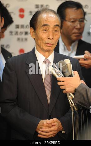 TOKYO, Japan - Ichiro Ozawa (L), secretary general of Prime Minister ...