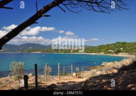 Coastal path of Cap Lardier Var Provence Stock Photo - Alamy