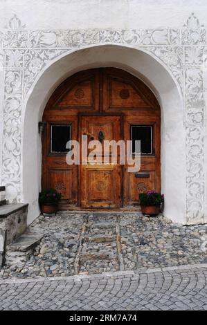 Entrance of an Engadin house decorated with Sgraffito ornaments from ...